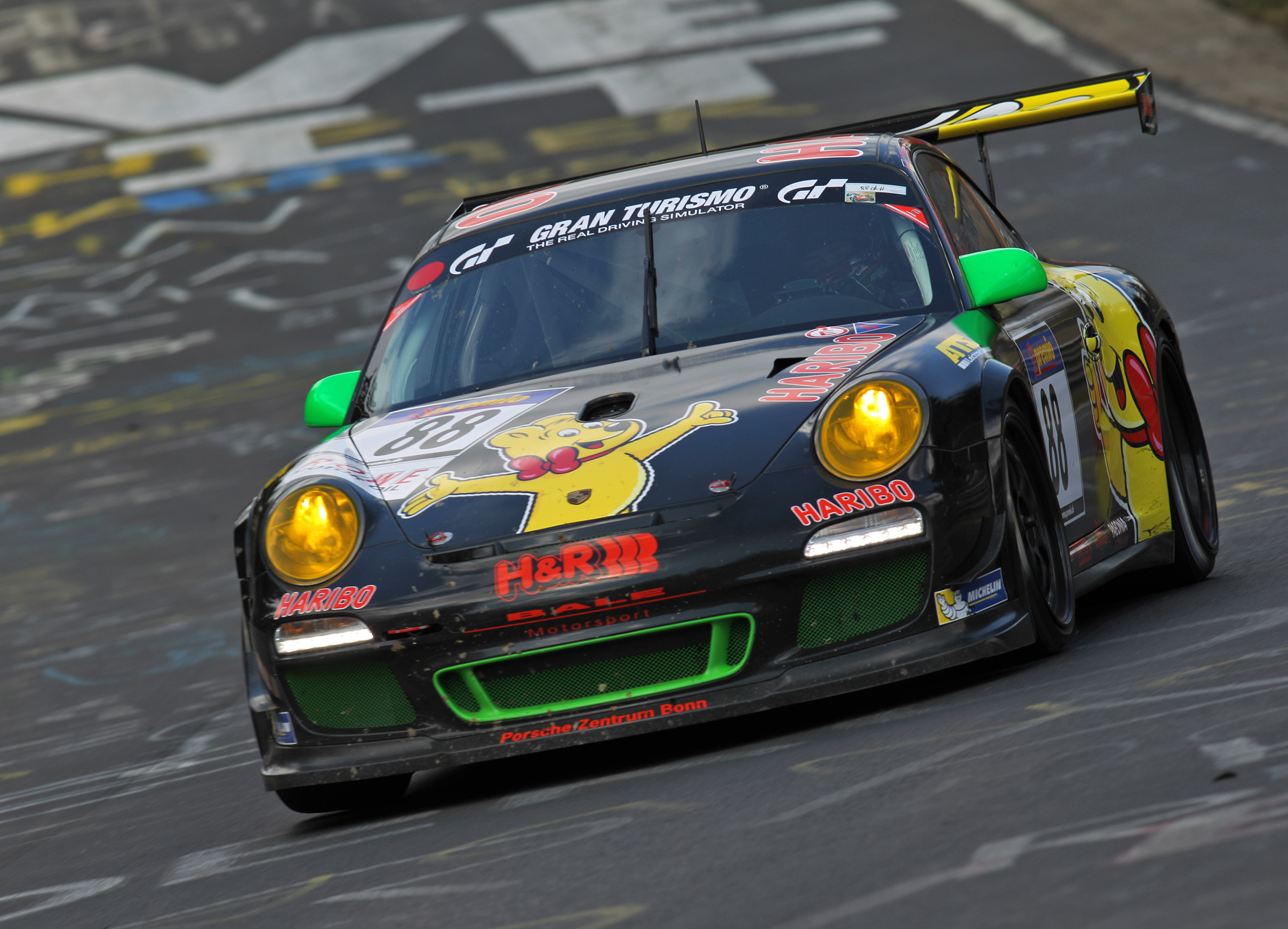 HARIBO Junioren auf dem Weg zum 24h-­‐Rennen, HARIBO GmbH & Co. KG ...