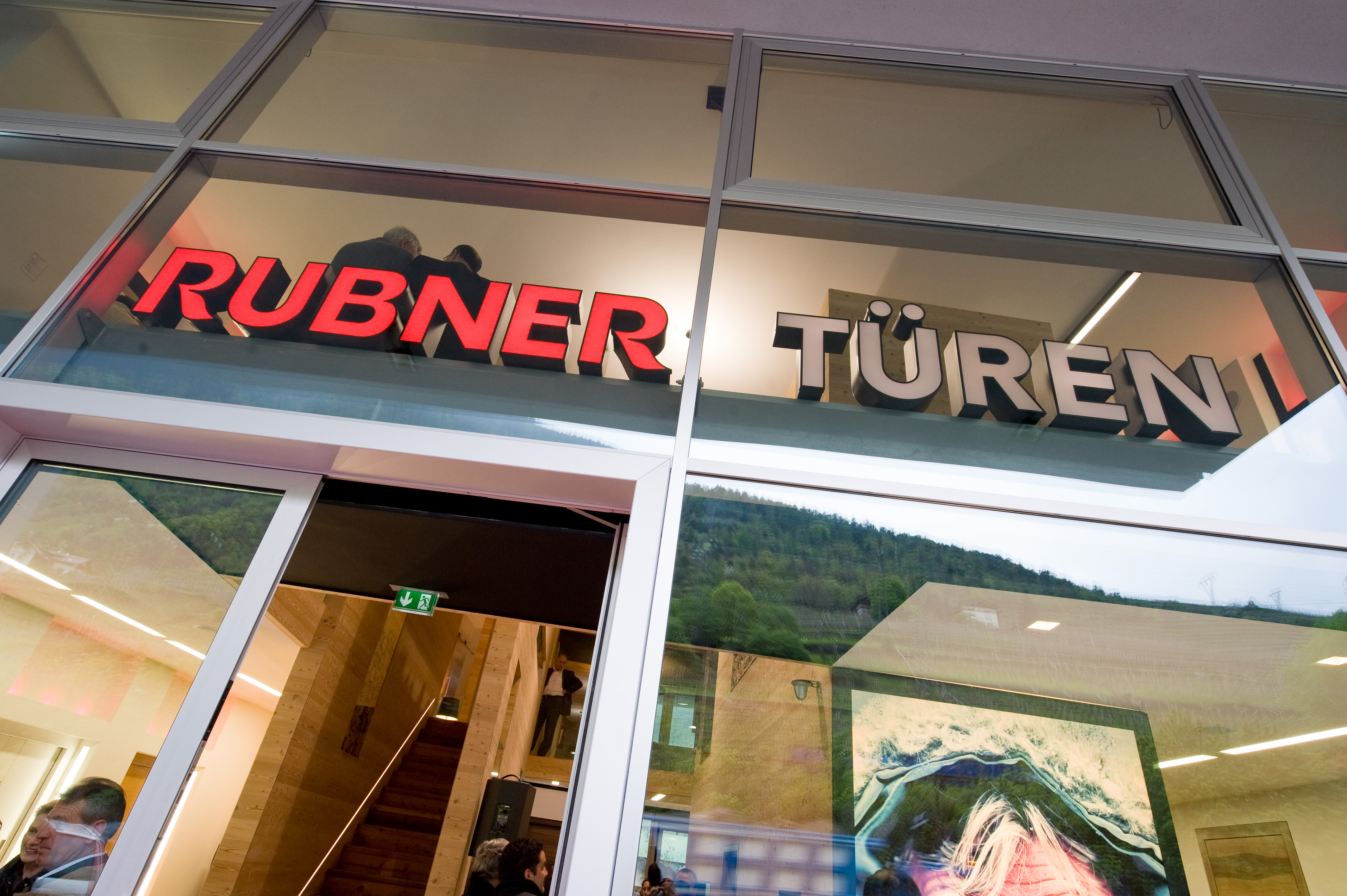 Rund um die Uhr Wohnwelten, RUBNER TÜREN GmbH, Story - lifePR