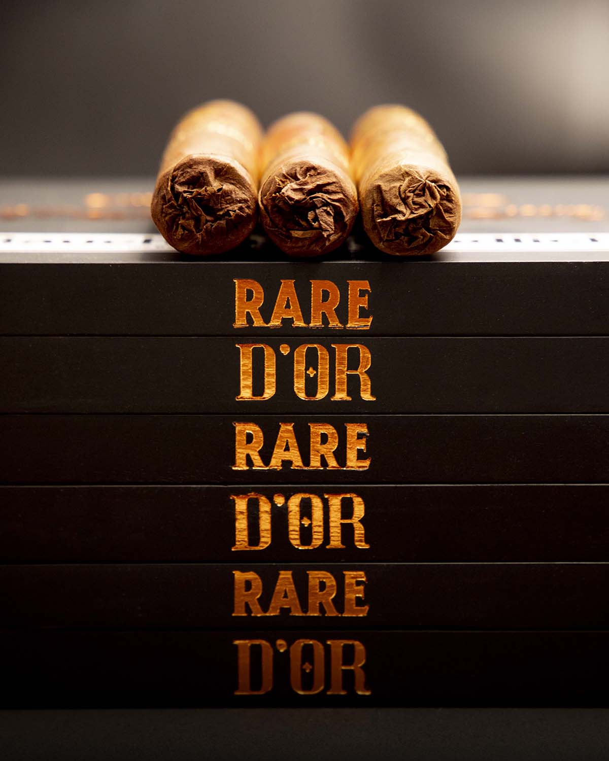 Komplexes Geschmacksprofil beeindruckt die Tester, Leonel Cigars, Story ...