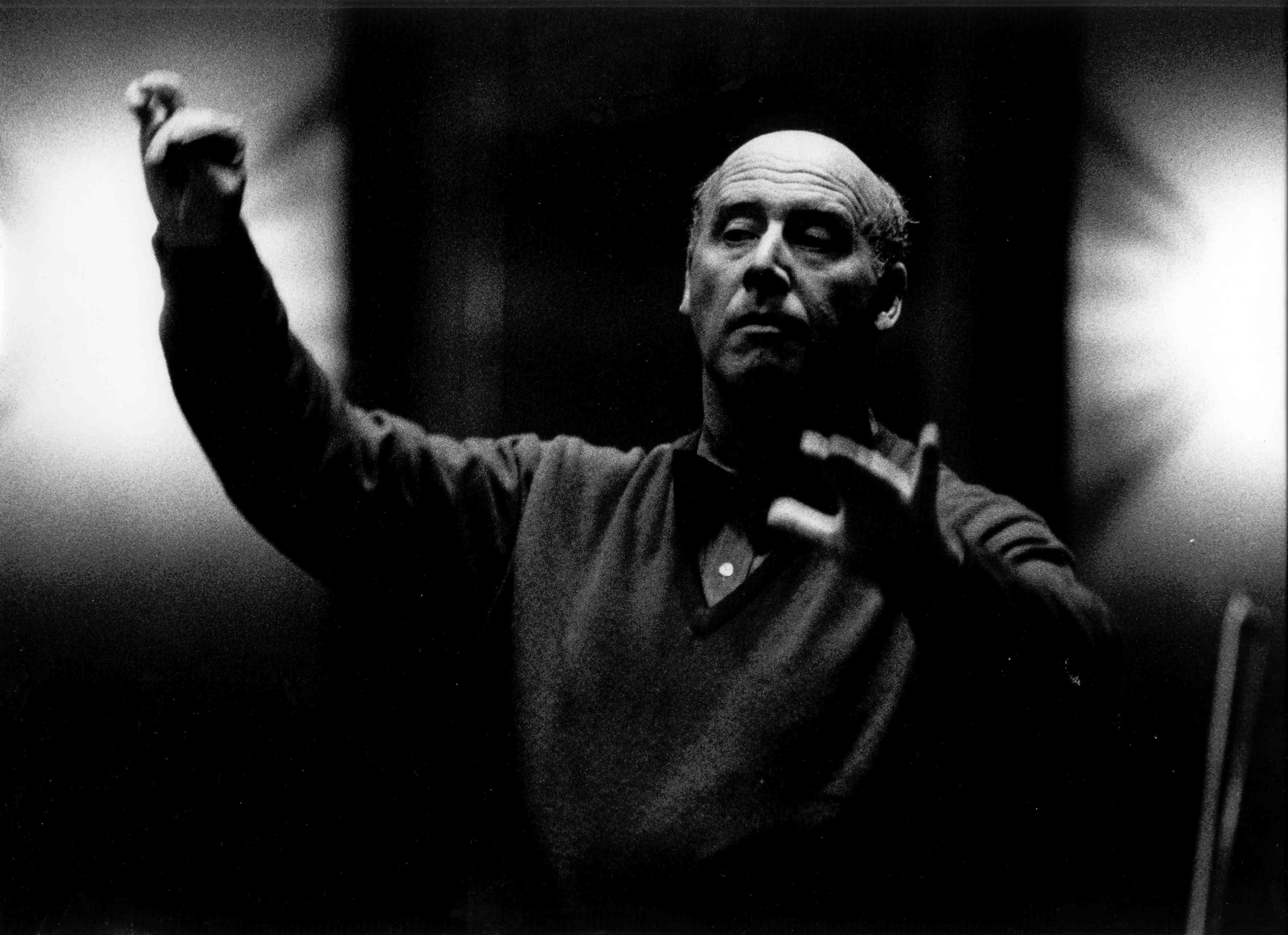 Theater und Philharmonie Essen trauert um früheren Aalto-Intendanten ...