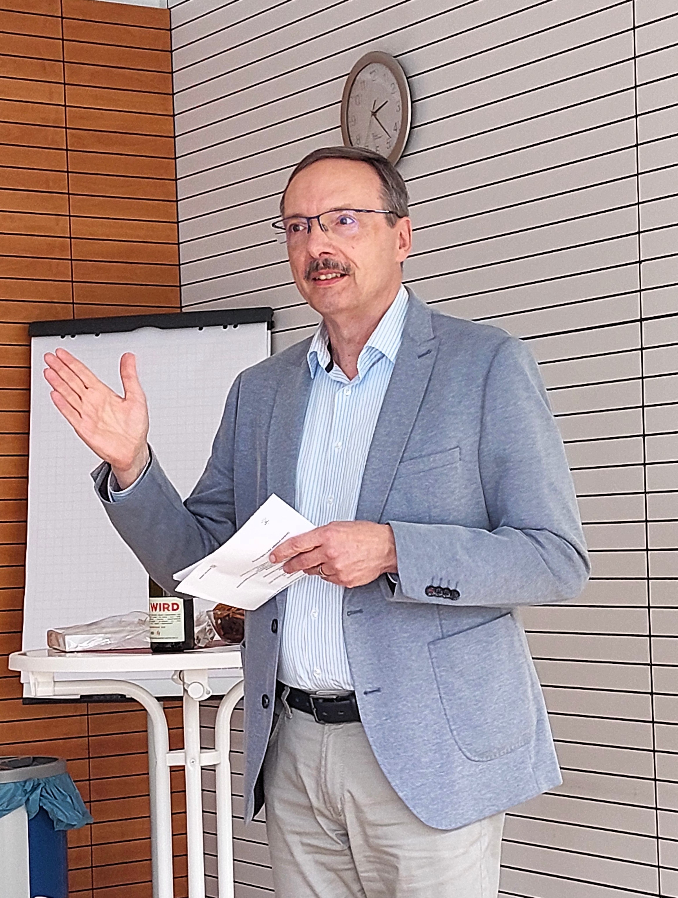 Ende einer Ära: Prof. Dr. Peter Mudra in den Ruhestand verabschiedet ...