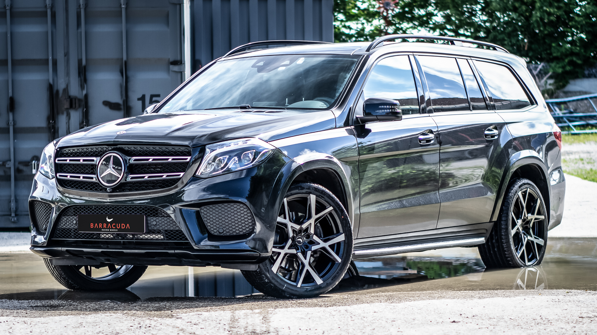 Barracuda meets HS Motorsport - Project X on the lowered Mercedes GLS ...