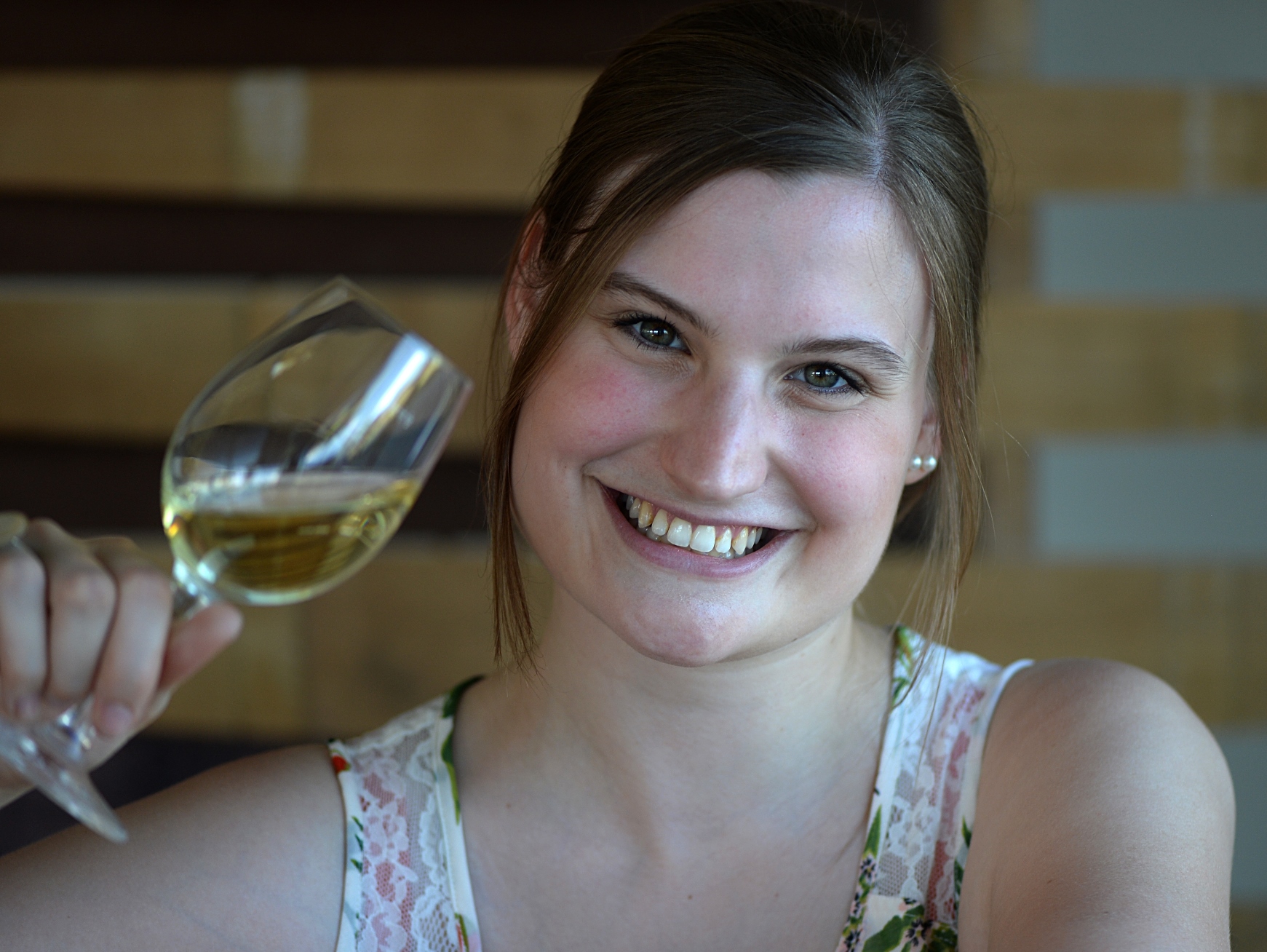 Der Countdown läuft - 5 Kandidatinnen bewerben sich um Krone, Pfalzwein ...