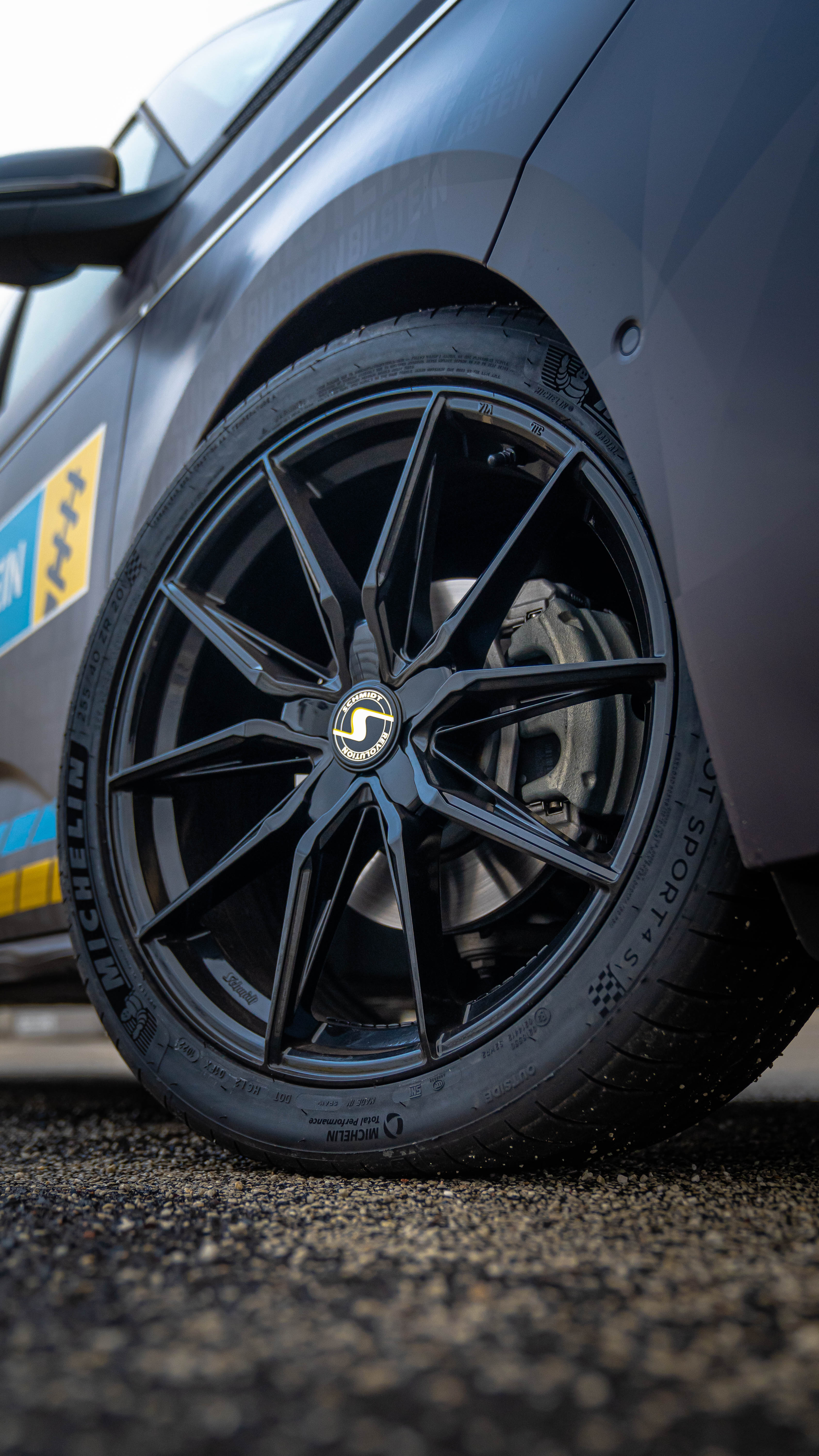 Das Gewindefahrwerk für die neue Multivan-Generation, thyssenkrupp ...