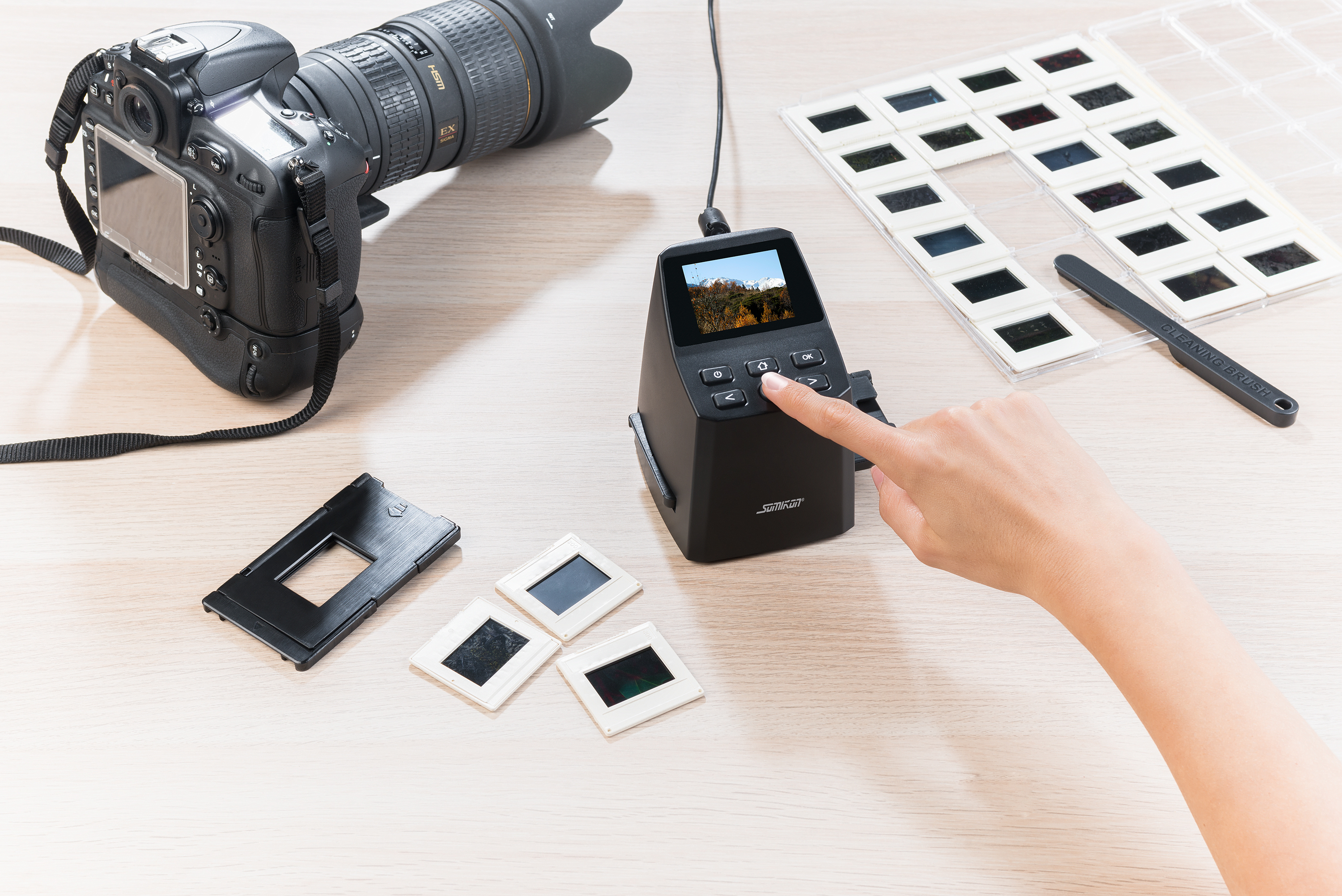 Somikon Stand-Alone-Dia- und Negativ-Scanner SD-1500.dig mit 16-MP ...