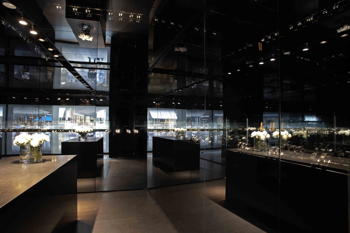 Rado unendlich gespiegelt, THE SWATCH GROUP (ÖSTERREICH) GmbH, Story ...