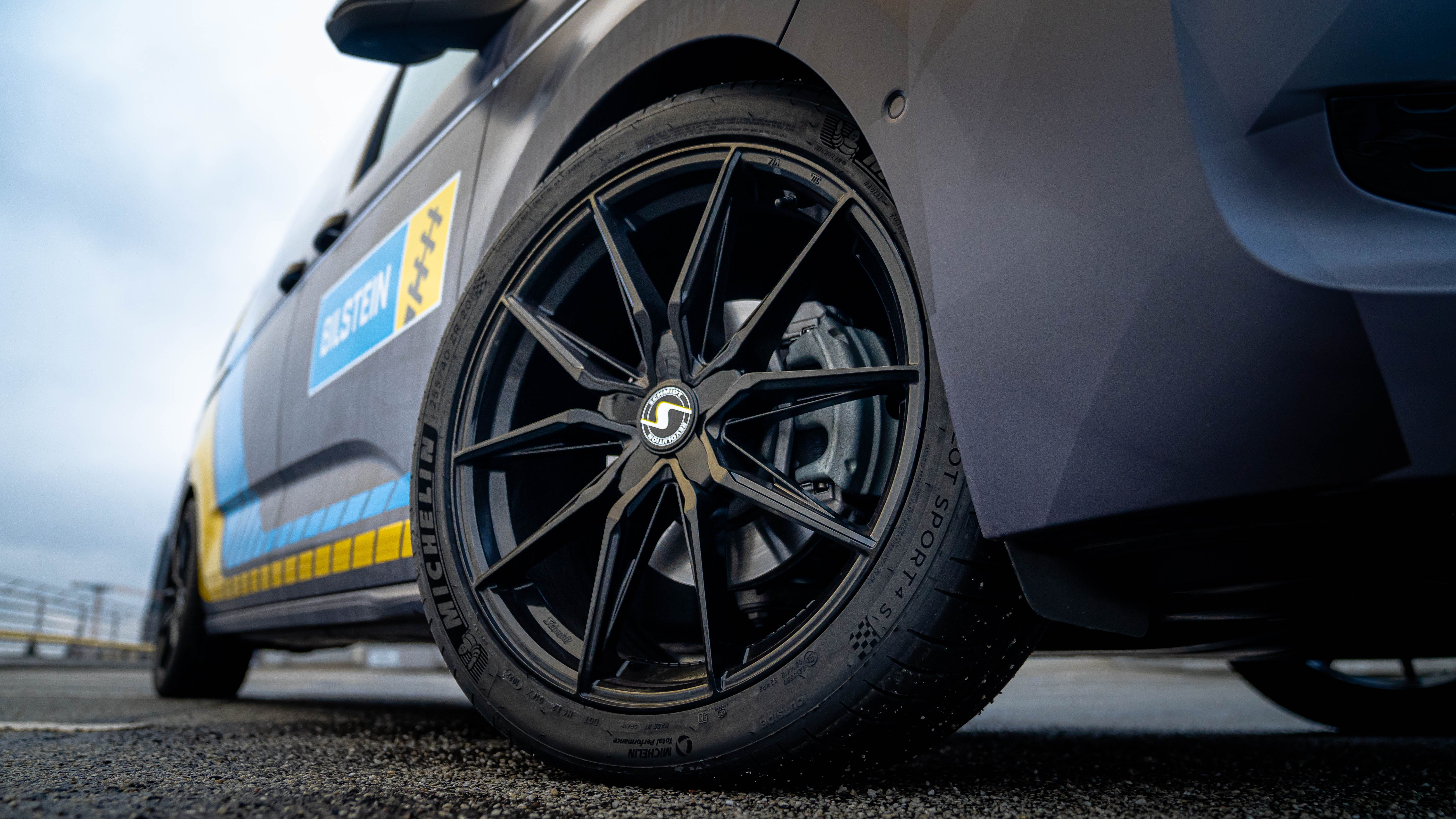 Das Gewindefahrwerk für die neue Multivan-Generation, thyssenkrupp ...