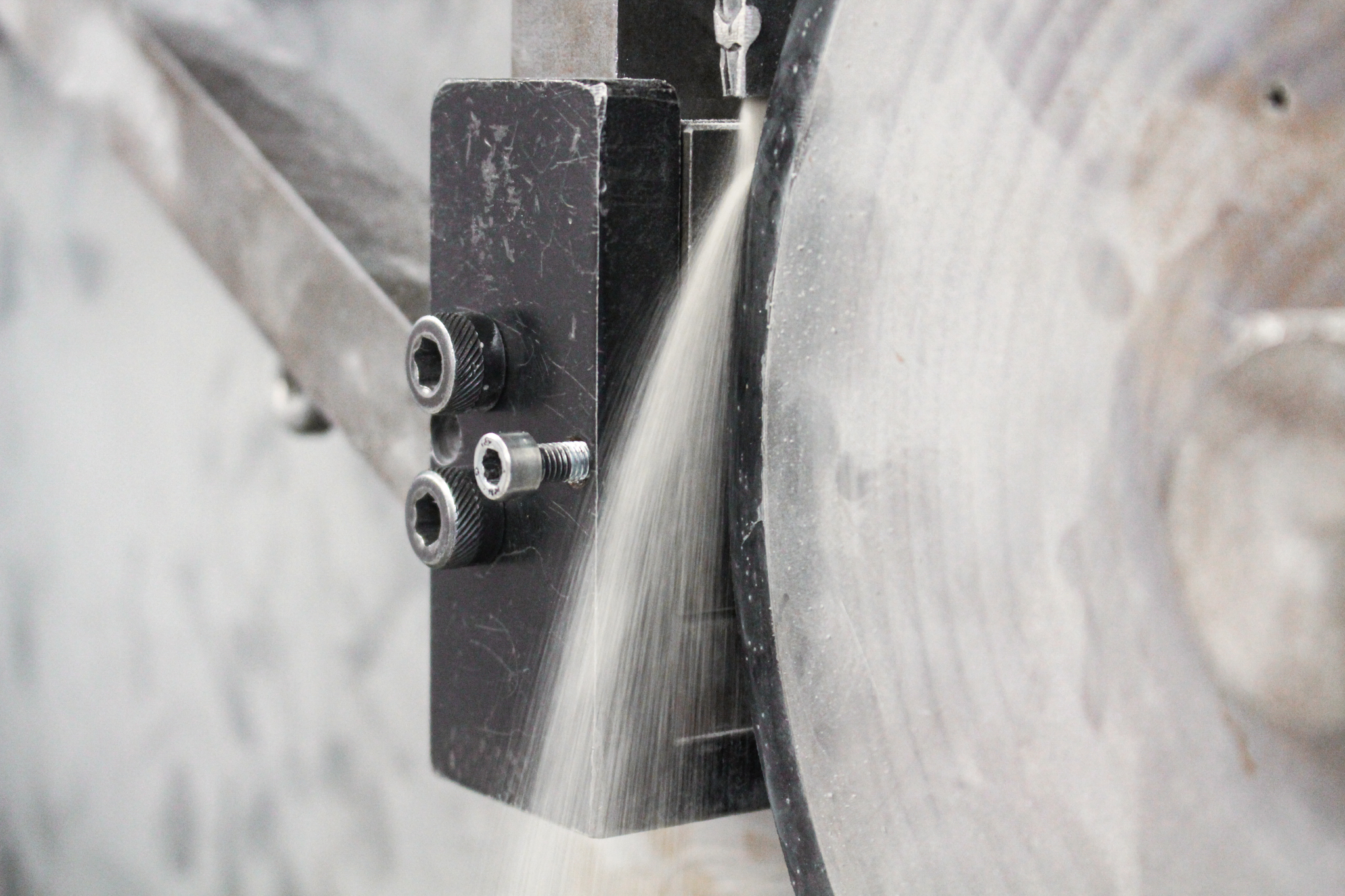 Stahl weiterentwickelt: Aluminium macht Chrom-Nickel-Stähle leichter ...
