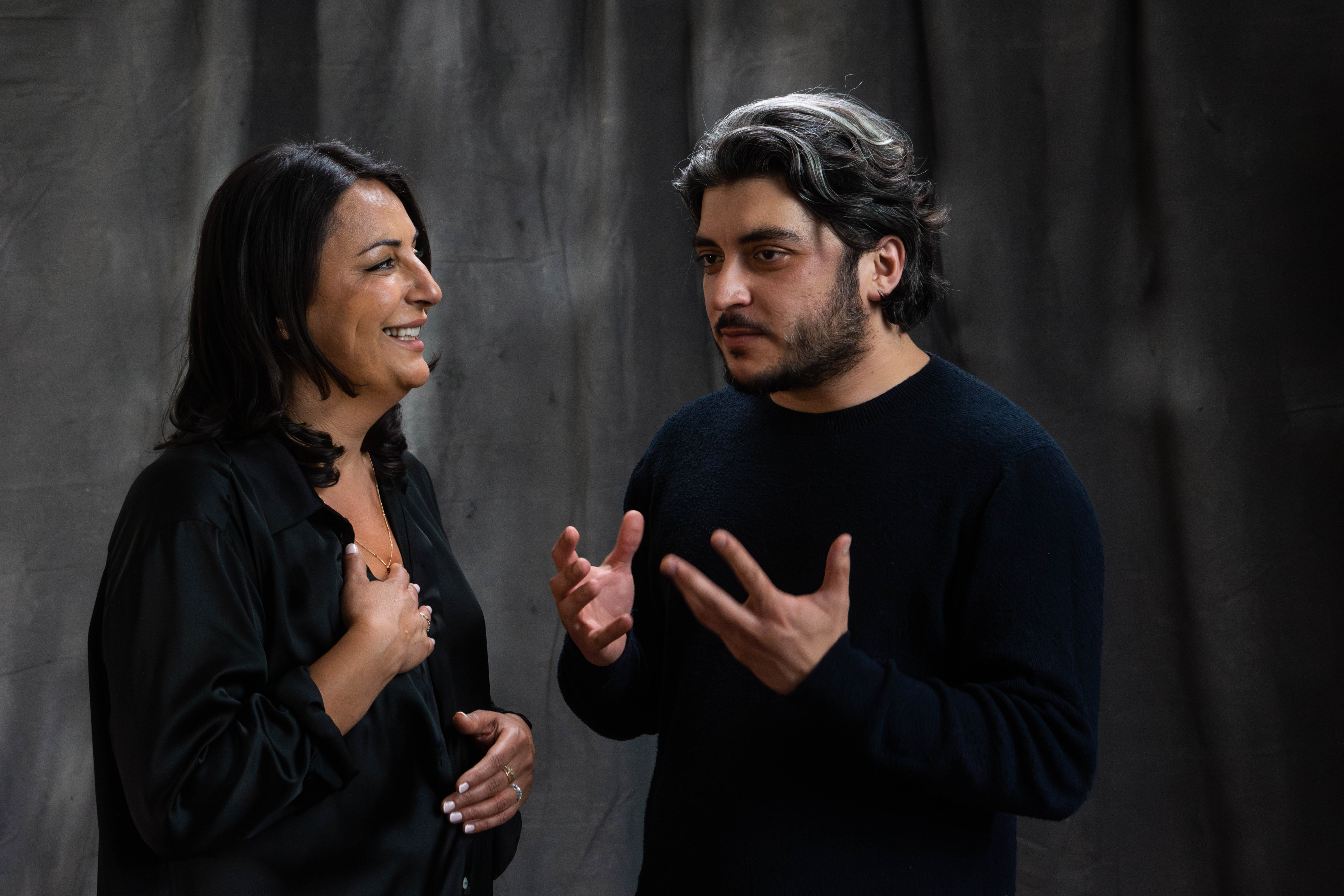 Deep Dives statt Hot Takes: Düzen Tekkal und Khesrau Behroz beleuchten ...