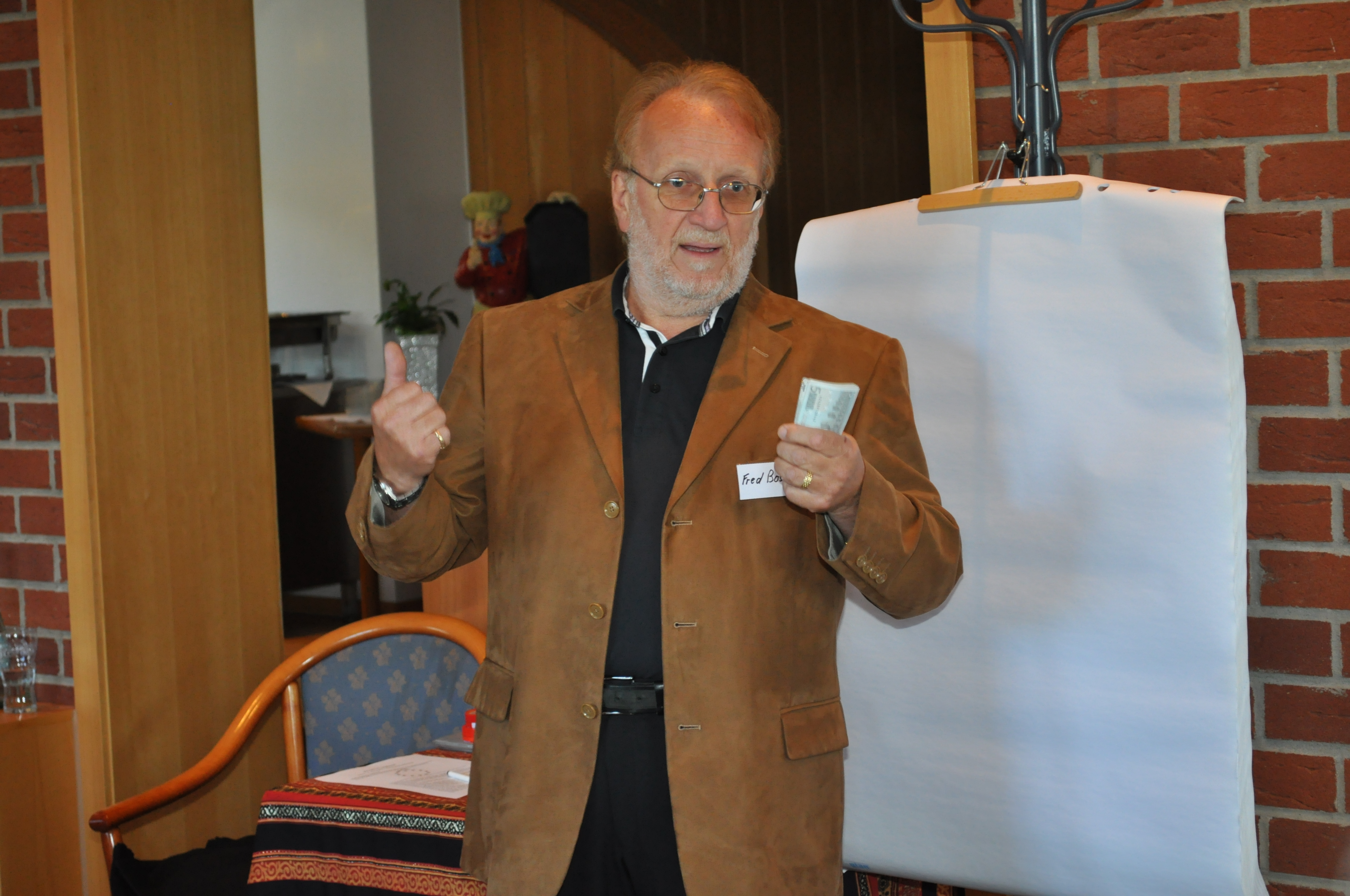 30 Jahre Ulmer Zauberschule. Am 13.Mai1983 gründete der Zauberprofi ...