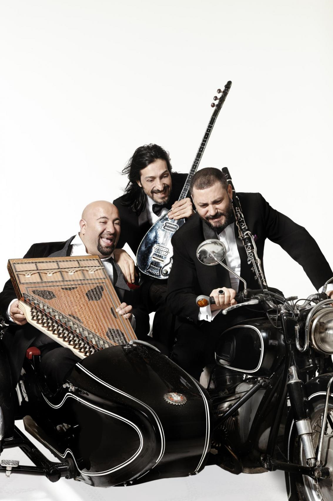 Schmelztigel Istanbul - Das türkische Taksim Trio im Kulturpalast ...