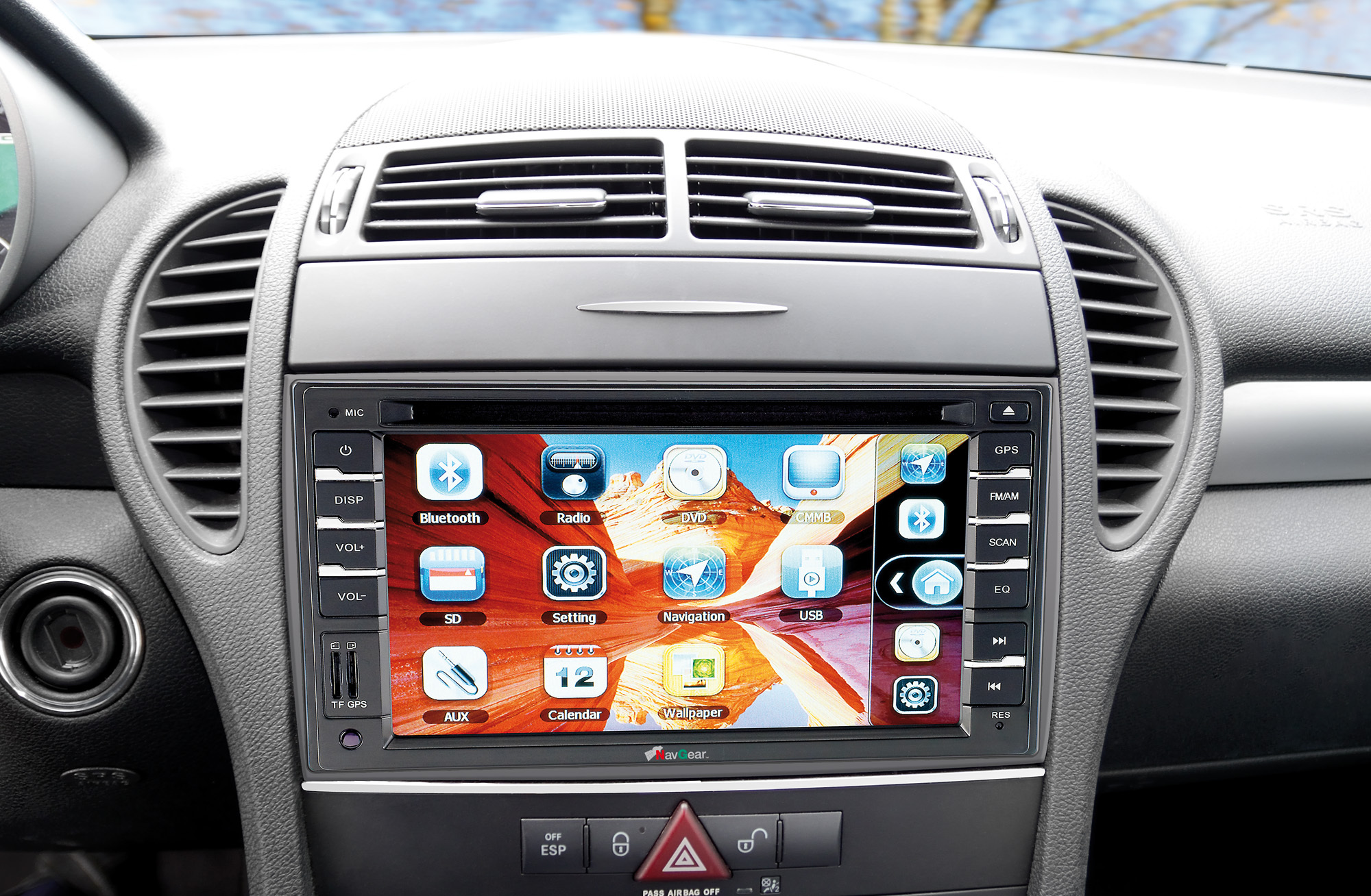 NavGear StreetMate 2-DIN-Autoradio mit 6"-Navi DSR-N 62, PEARL GmbH ...