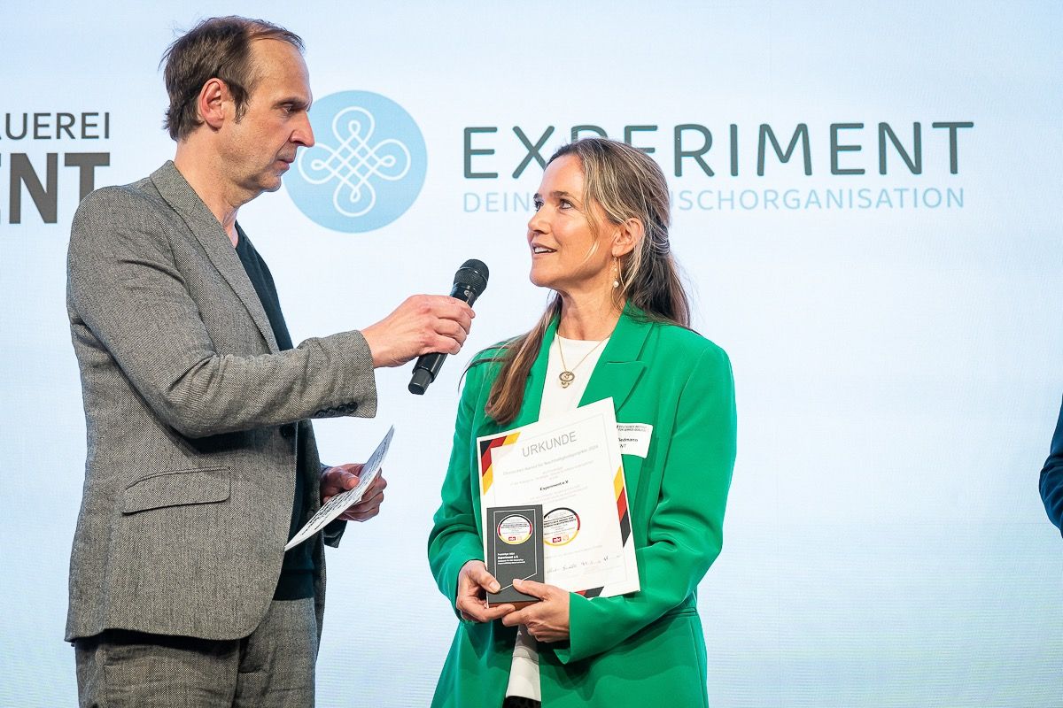 Austauschorganisation Experiment erhält den Deutschen Award für ...