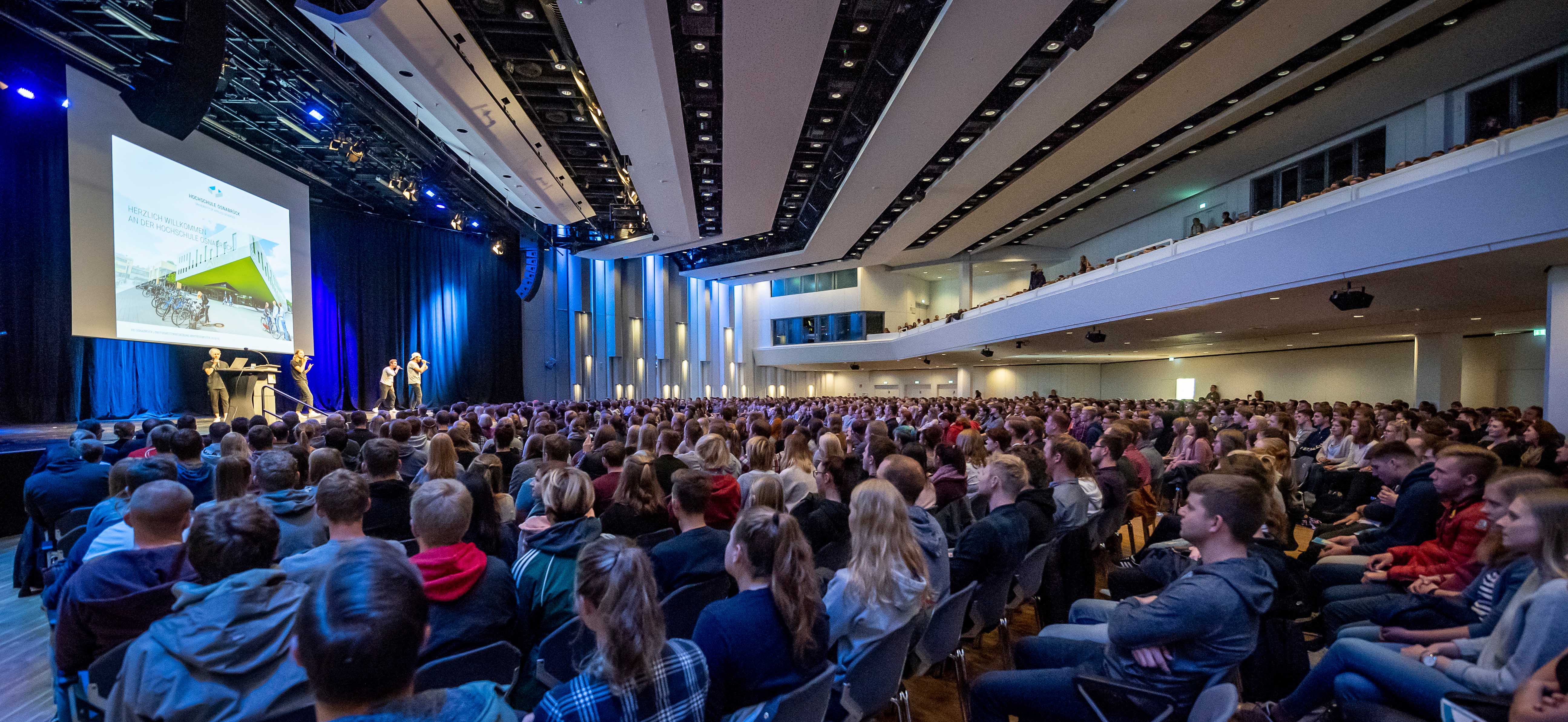 Feierliche Immatrikulation: Startschuss für 3.400 Erstsemester an der Hochschule Osnabrück ...