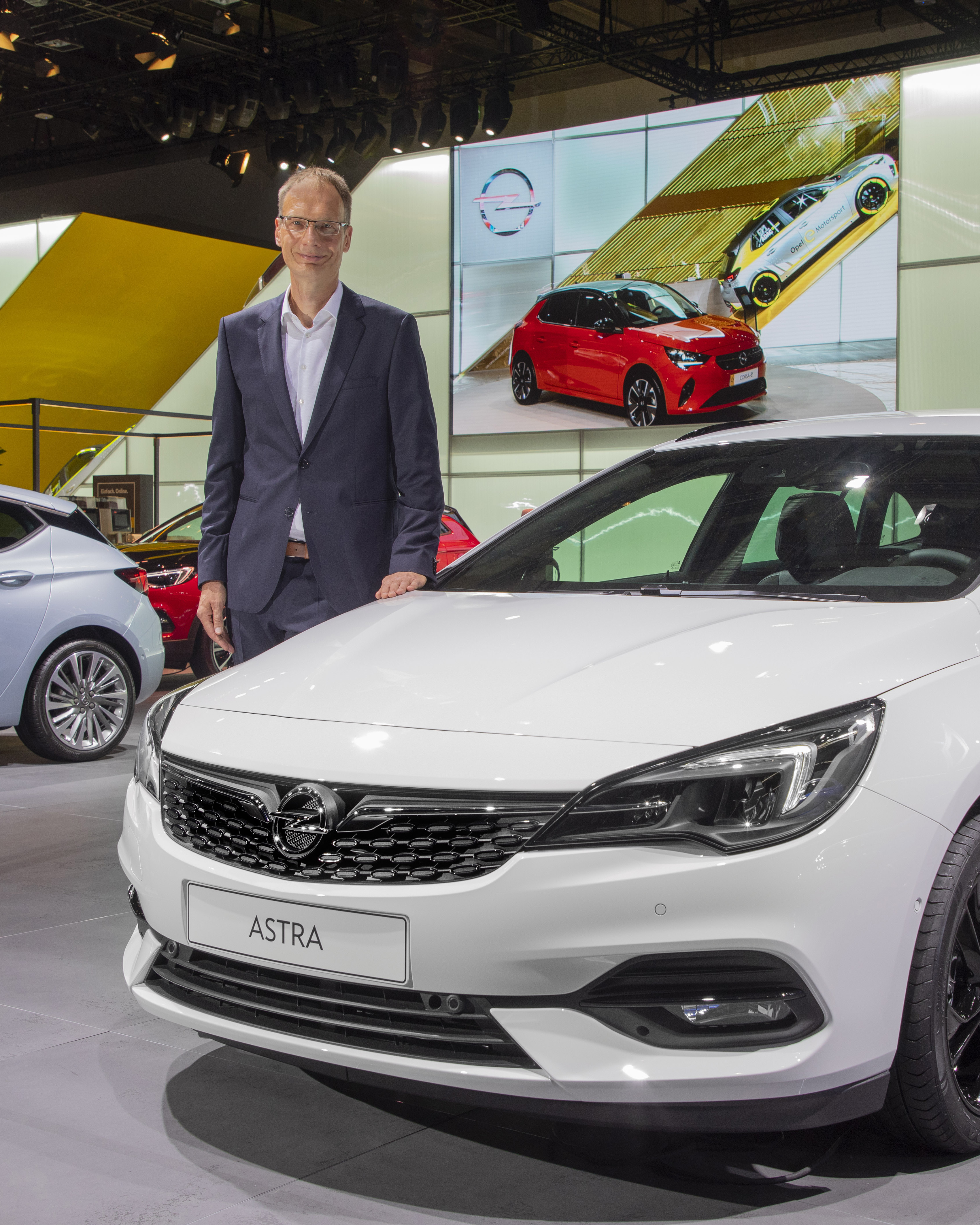 "Opel Goes Electric": CEO Michael Lohscheller Announces Next Steps in ...
