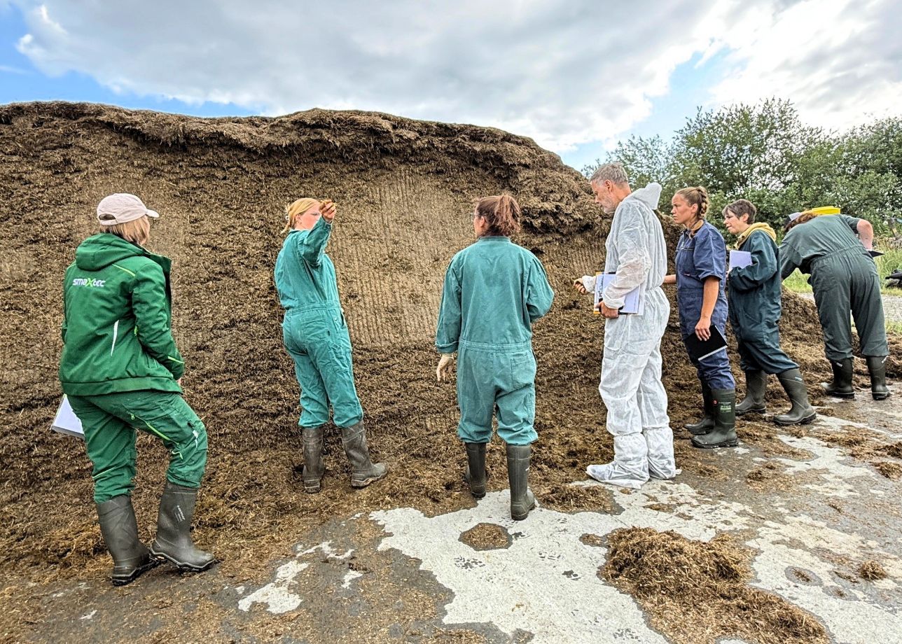 Erfolgreicher AVA- Fütterungscontrolling-Workshop im Milchkuhbetrieb ...