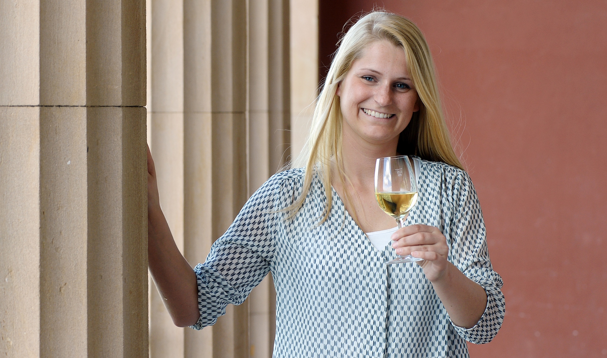 Der Countdown läuft - 4 Kandidatinnen bewerben sich um Krone, Pfalzwein ...