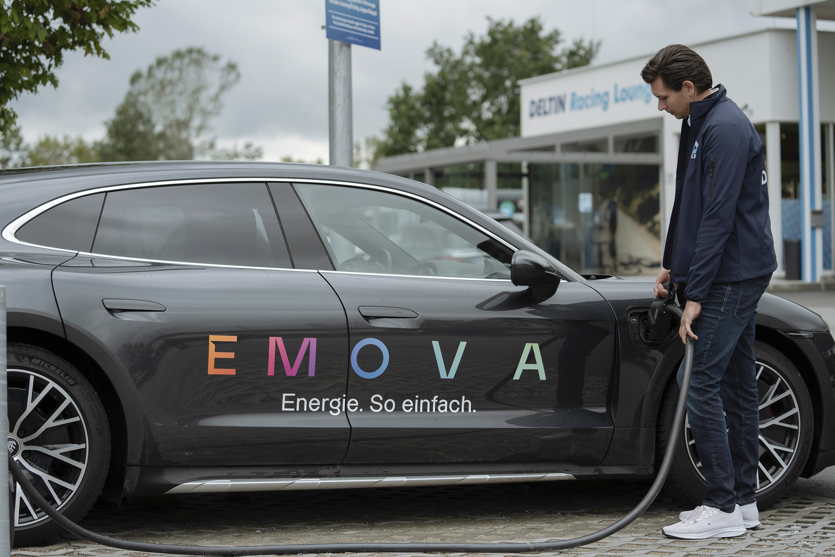 Aus Kreuzmayr Bayern wird EMOVA, EMOVA, Story - lifePR