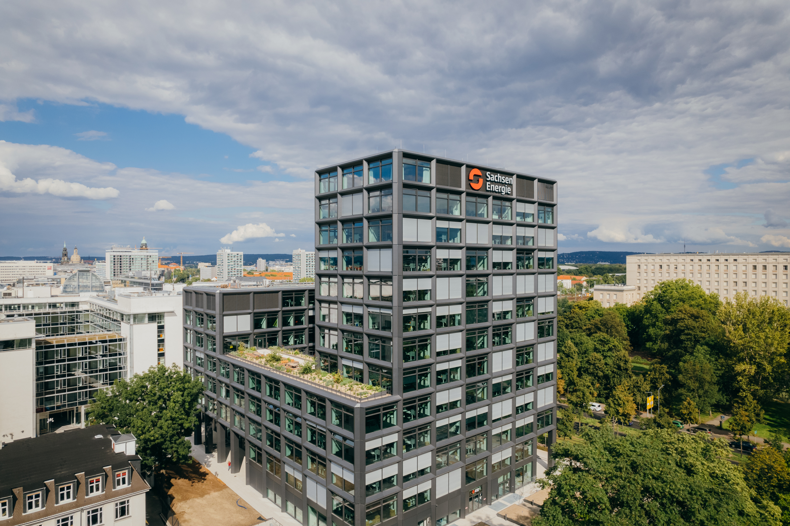Umfassende SAUTER Gebäudeautomation im neuen SachsenEnergie Center ...