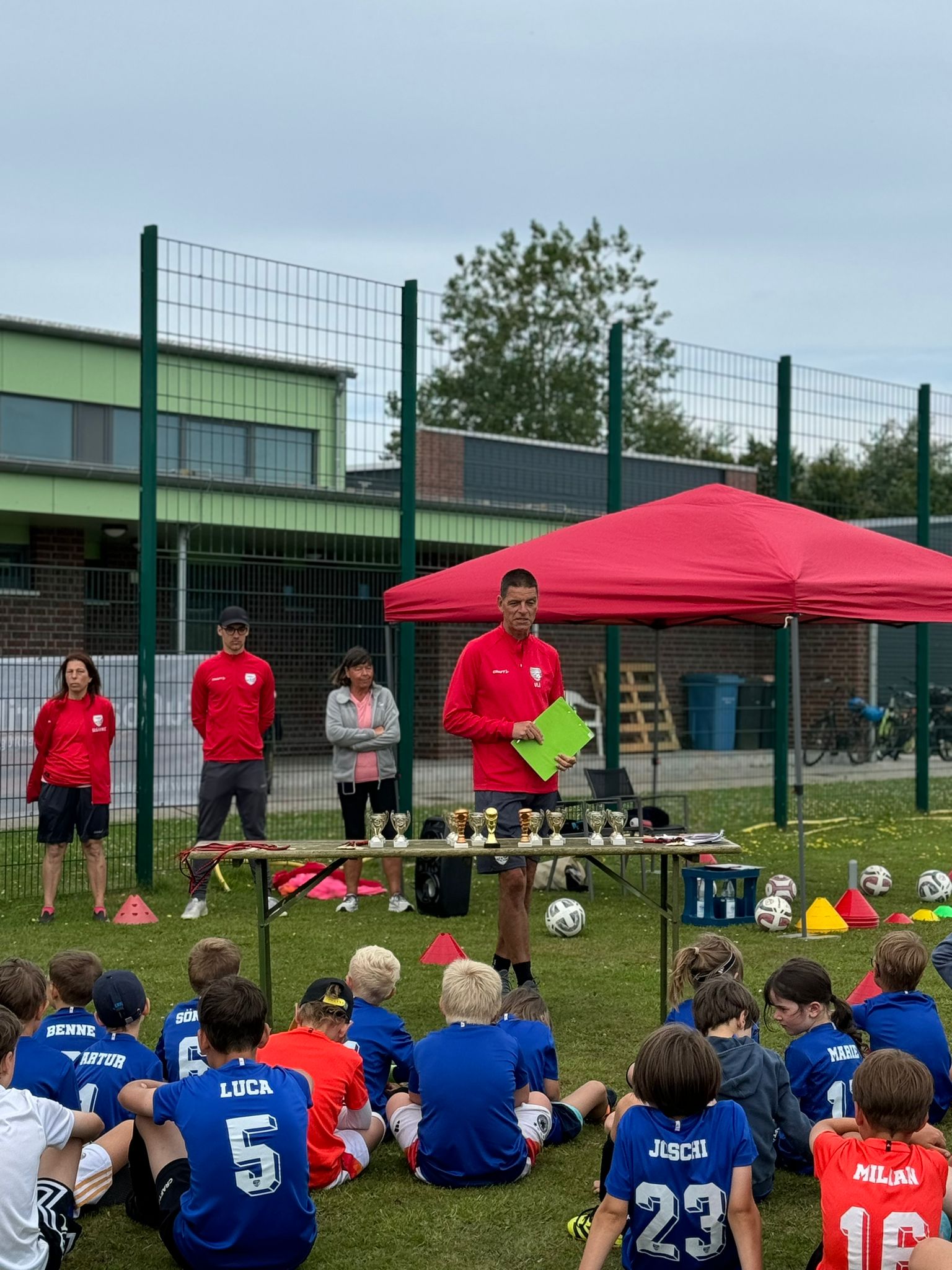 Erstes Fußballcamp auf Wangerooge beendet, TOURISMUS-AGENTUR NORDSEE ...