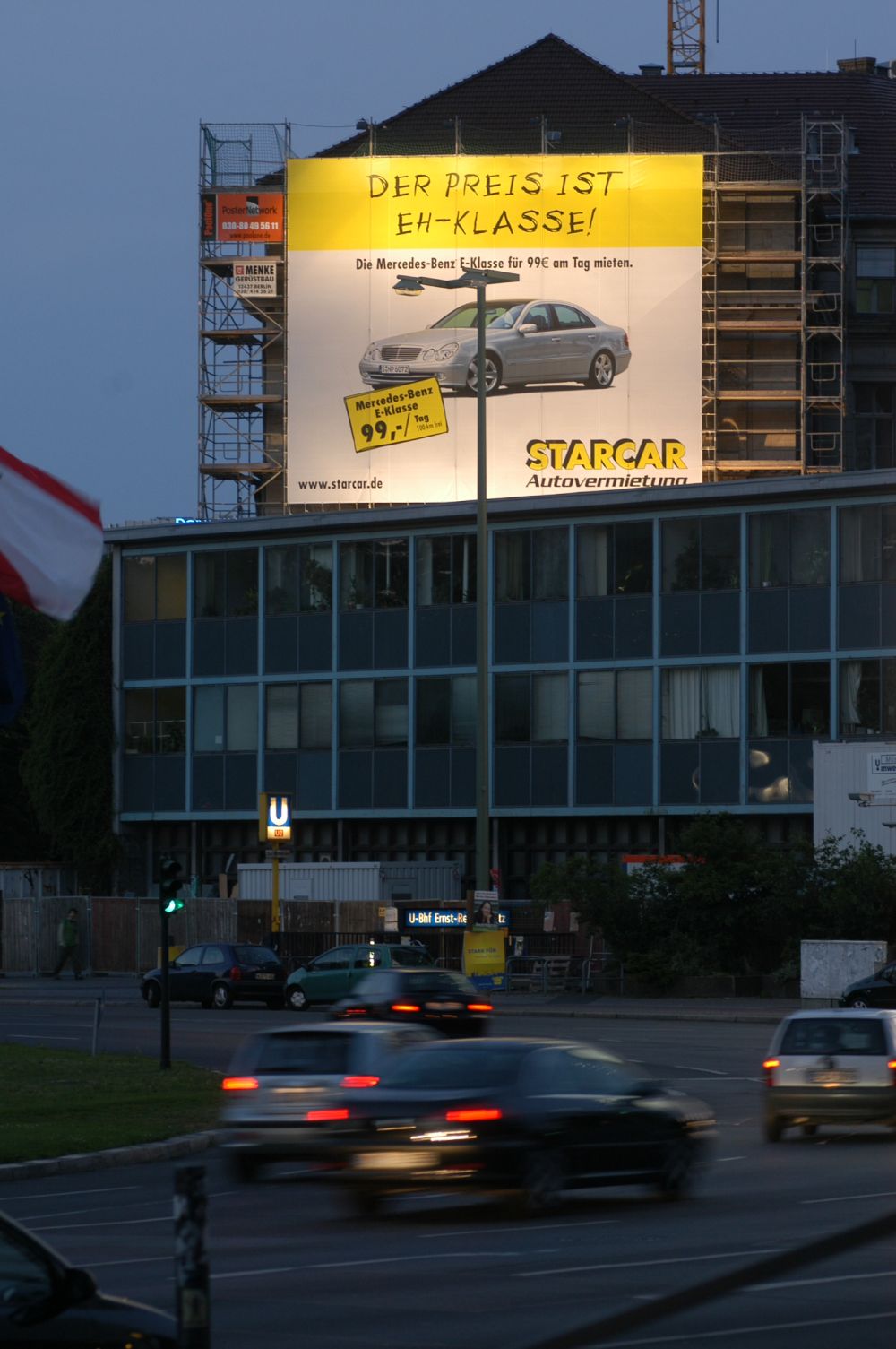 STARCAR setzt auf Megaposter in Berlin und Köln, STAR CAR GmbH ...