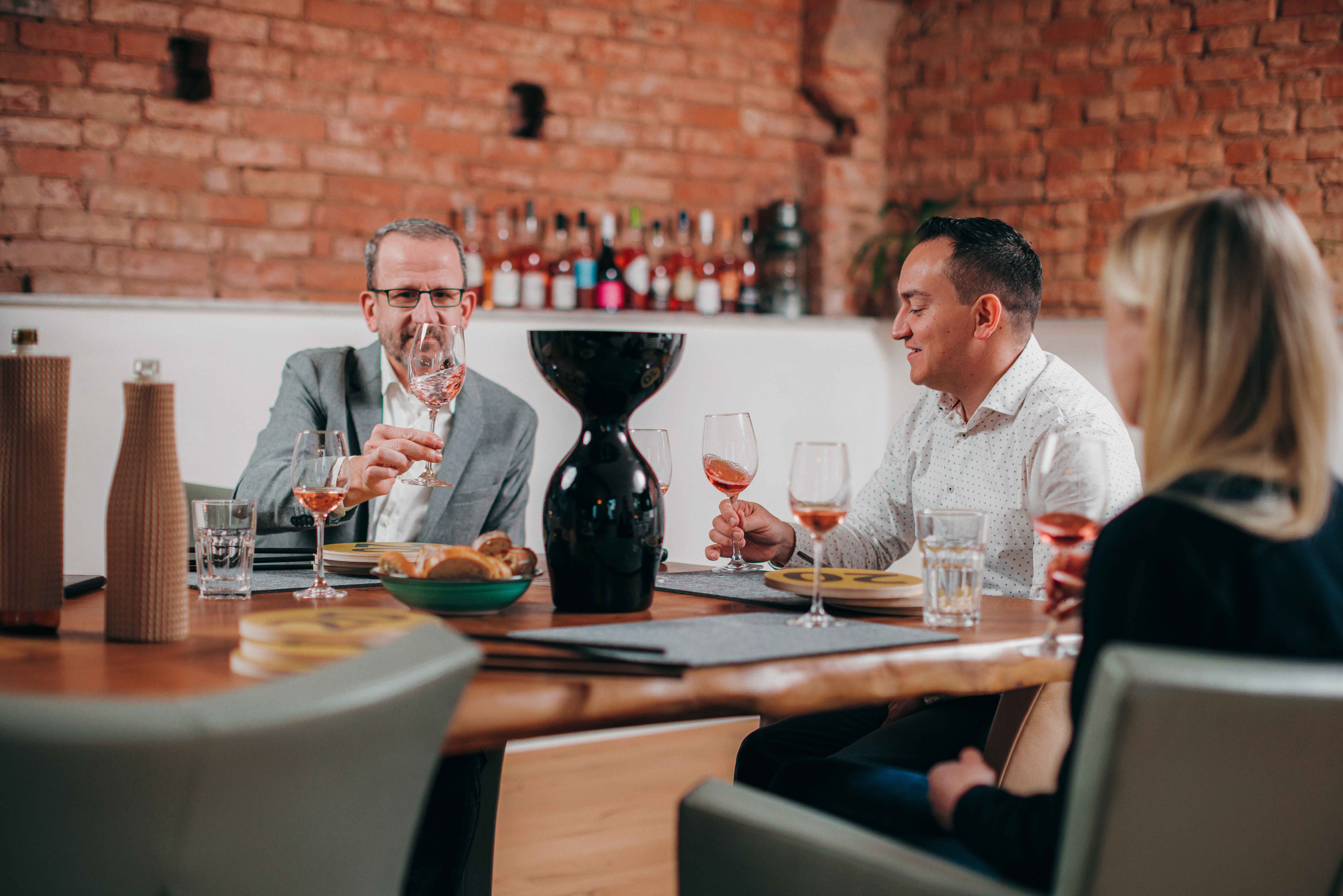 Finalisten für badischen Weinwettbewerb stehen fest, Tietge GmbH, Story ...