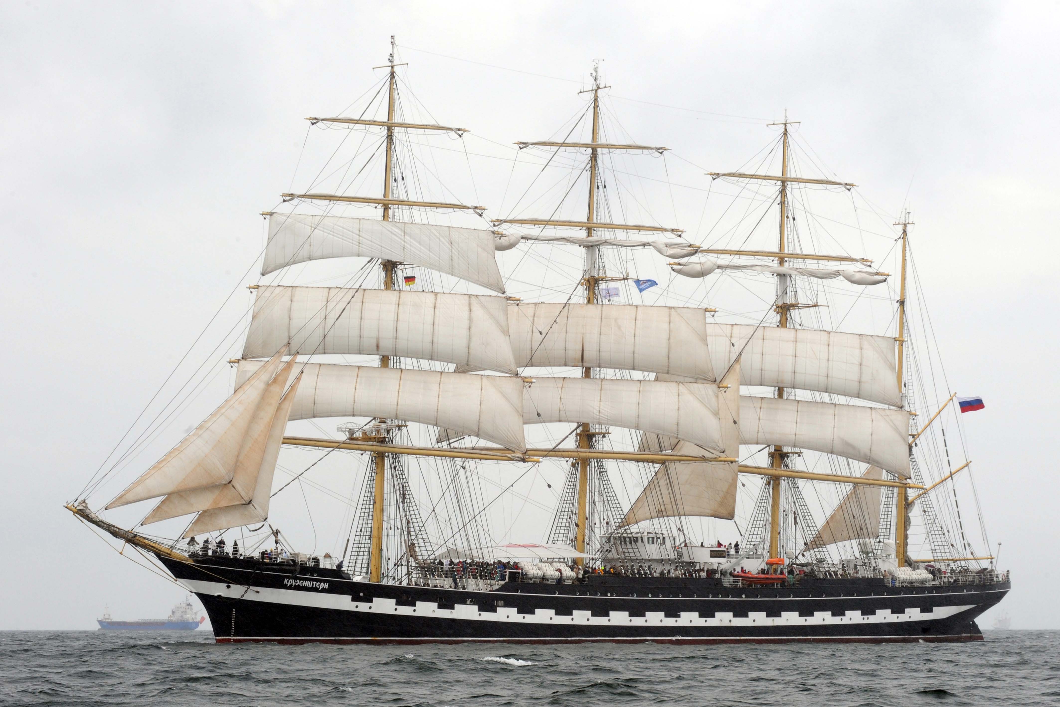 100. Schiff zur 20. Hanse Sail angemeldet, Tourismuszentrale Rostock ...