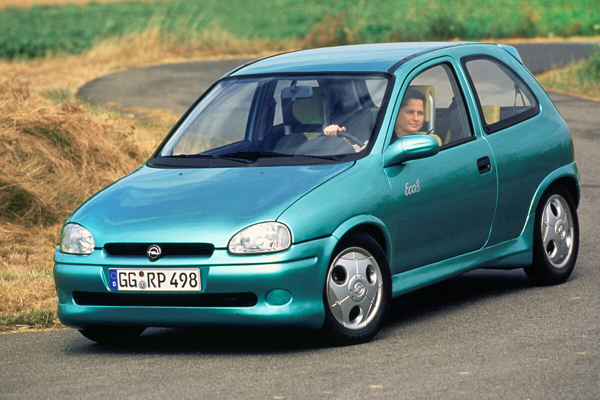 30 Years Opel Corsa B: Innovative and Independent Sales-Hit, Opel ...