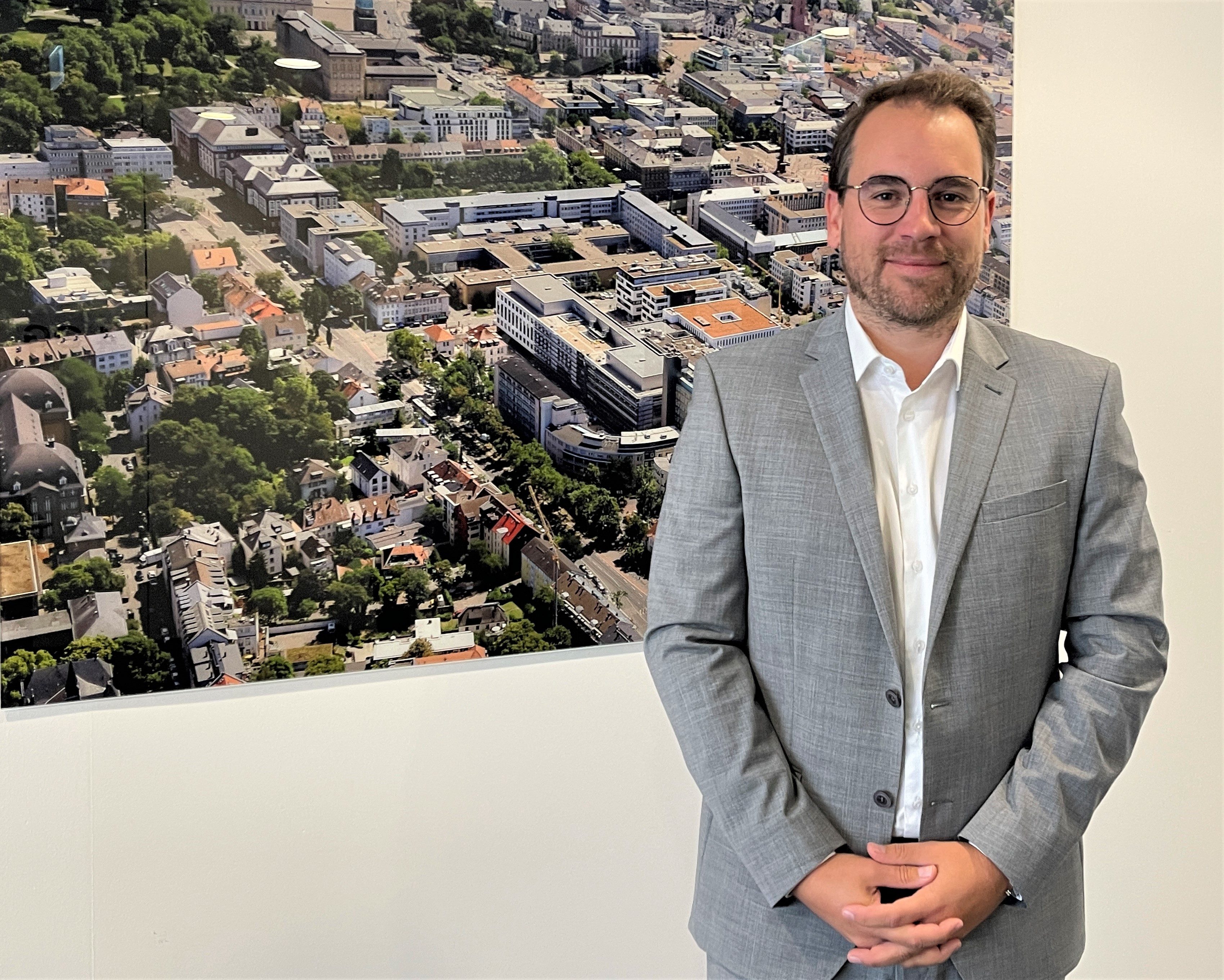 Sven Axt wird neuer Kaufmännischer Geschäftsführer und Sprecher der Klinikum Darmstadt GmbH ...