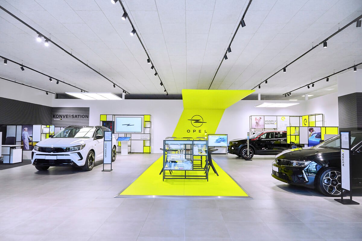 Bold, Modern, Electrifying: New CI Concept for Opel Showrooms, Opel ...