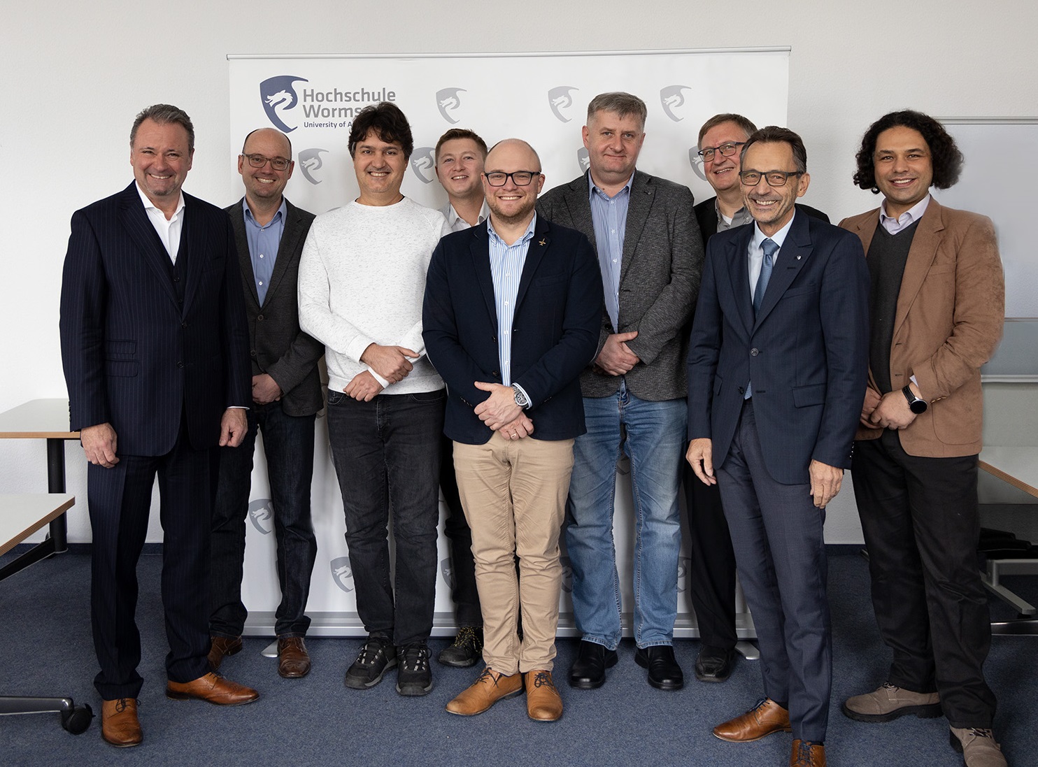 Internationaler Austausch zu Inhalten und Lehrformaten in der Aviation ...