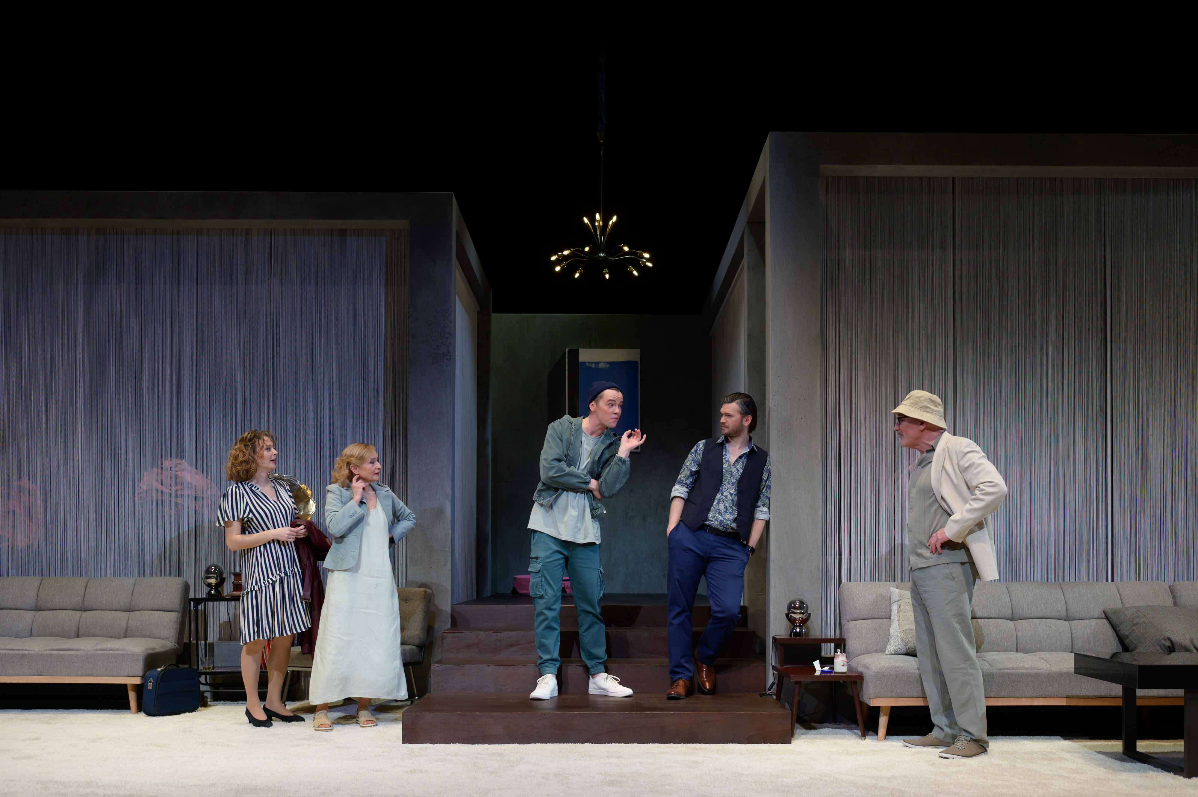 "Die lieben Eltern" - Premiere am 23. Januar im Komödienhaus, Theater ...