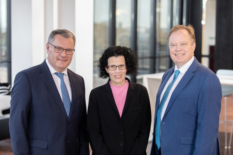 Vorstand der DEVK Rechtsschutz-Versicherungs-AG stellt sich neu auf ...