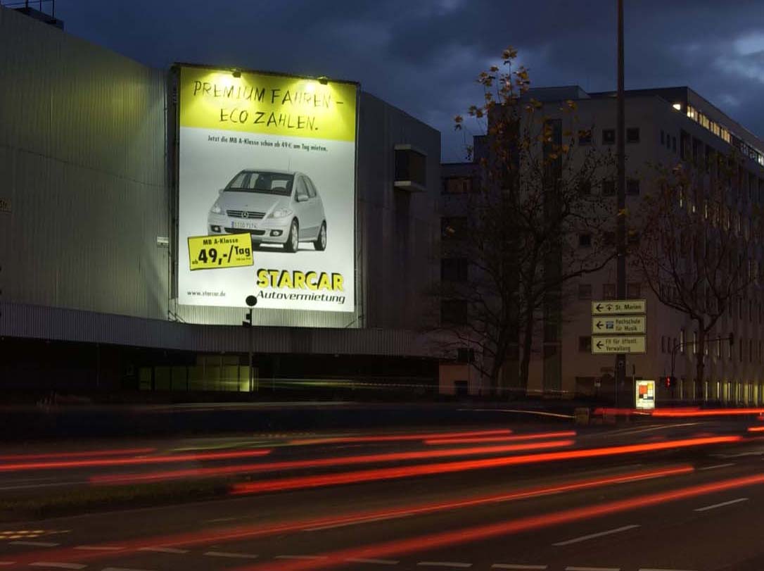 STARCAR setzt auf Megaposter in Berlin und Köln, STAR CAR GmbH ...