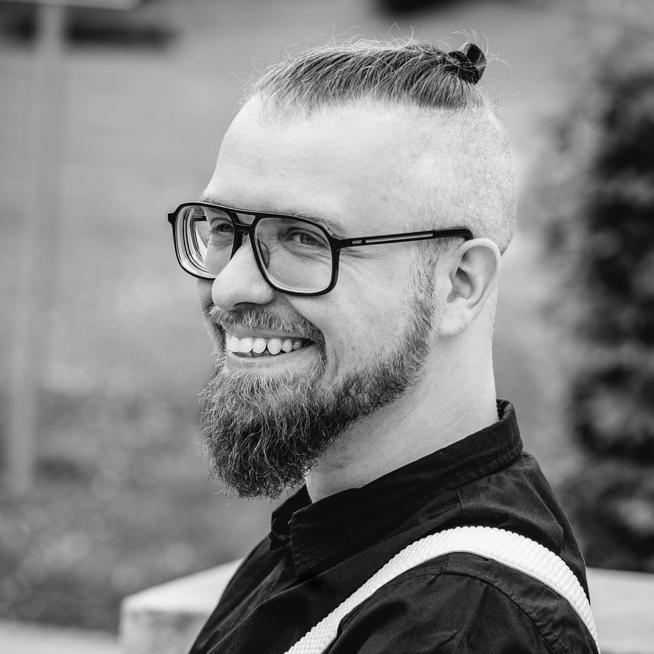 Das coolste Hobby der Welt zum Beruf machen, FEIYR, Story - lifePR