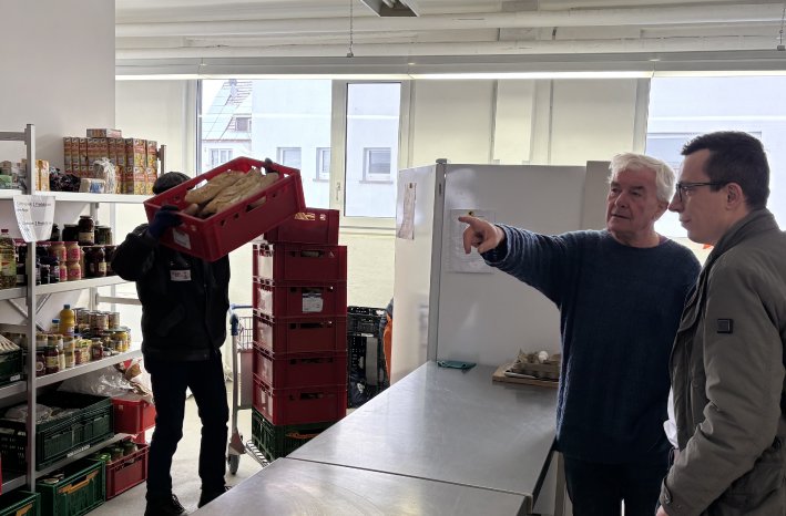 „Orte der Hilfe und der Begegnung“, Kreisausschuss des ...